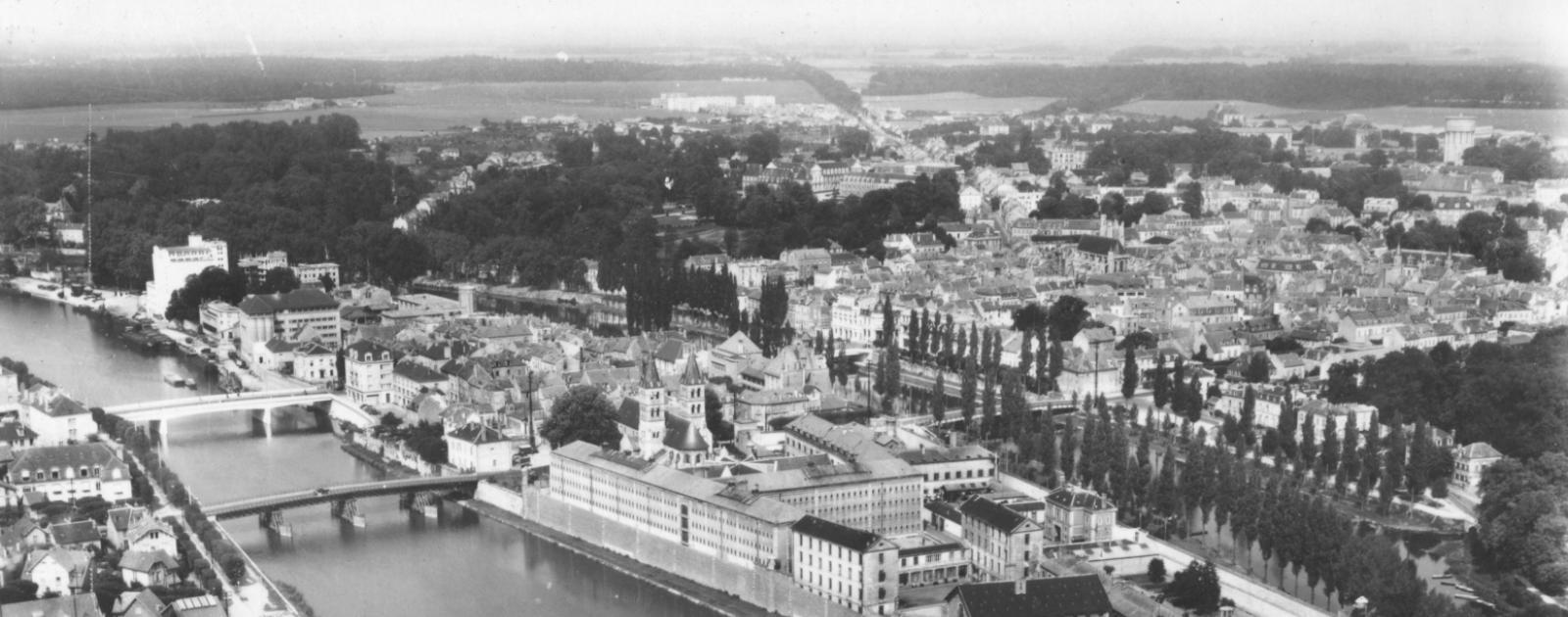 Le registre d'écrou de la prison de Melun | Archives départementales de ...